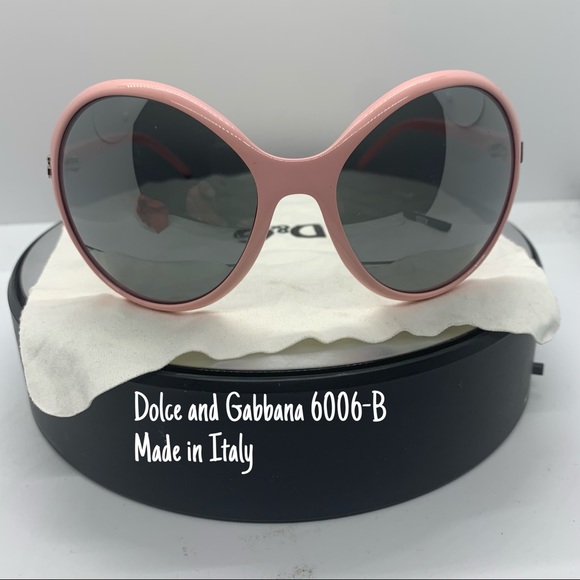 Dolce & Gabbana | Accessories | Dolce Gabbana 606b In Excellent Shape ...